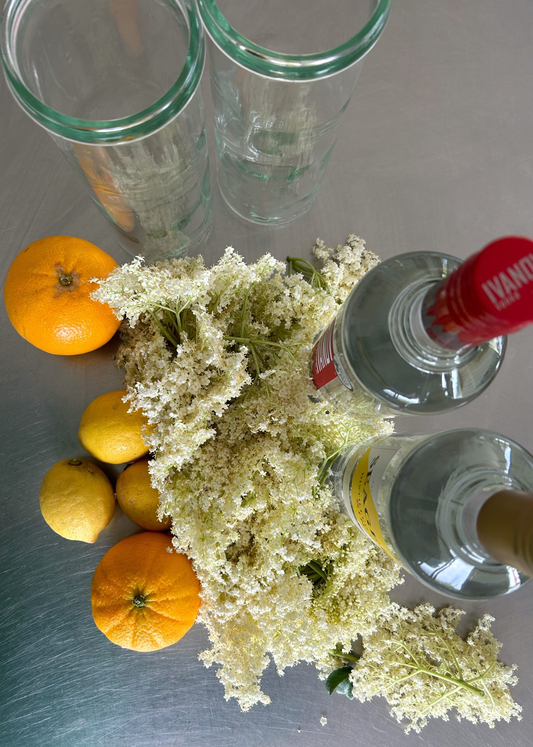 Elderflower and lemon Infused Vodka – What's for Smoko